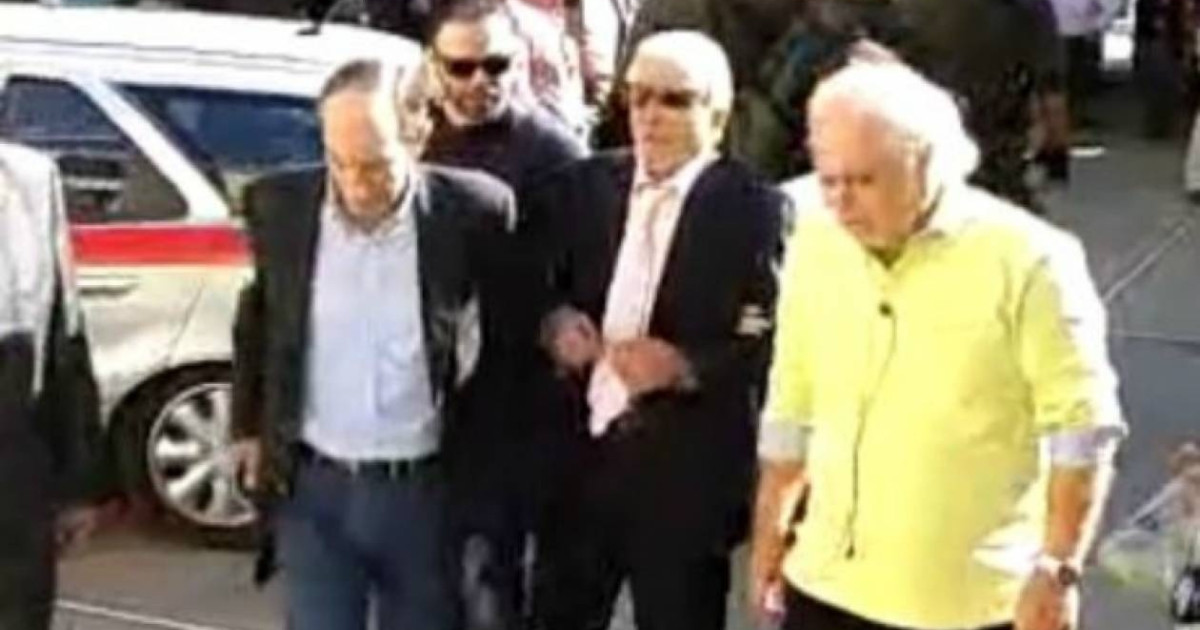 Βίντεο: Στον εισαγγελέα ο Σπύρος Καρατζαφέρης - Newsbomb