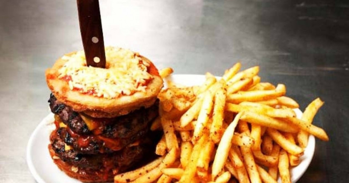 Atomic Fallout: Το burger που δύσκολα θα δοκίμαζες ποτέ - Newsbomb