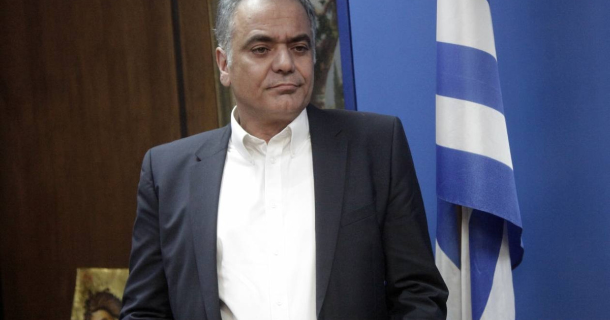 Σκουρλέτης: Επαναφορά του βασικού μισθού στα 751 ευρώ - Newsbomb