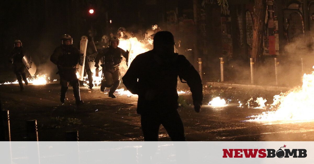 Εξάρχεια: Επίθεση με μολότοφ σε διμοιρία των ΜΑΤ - Newsbomb
