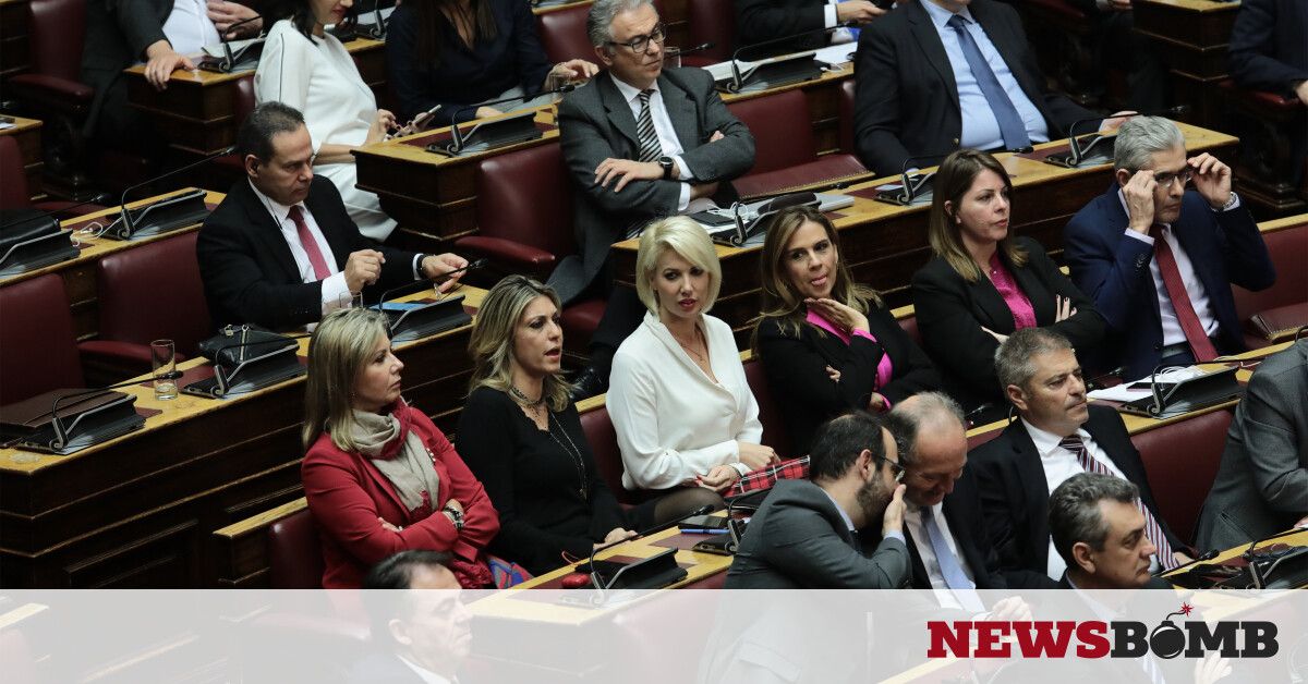 Κορονοϊός: Το SMS που έλαβαν βουλευτές και υπουργοί της ΝΔ για να ...