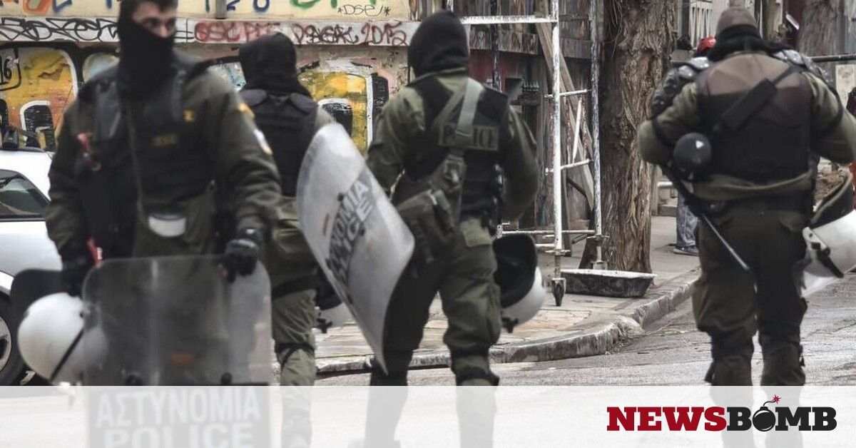 Εξάρχεια: Οι πρώτες εικόνες από την μεγάλη αστυνομική επιχείρηση - Newsbomb