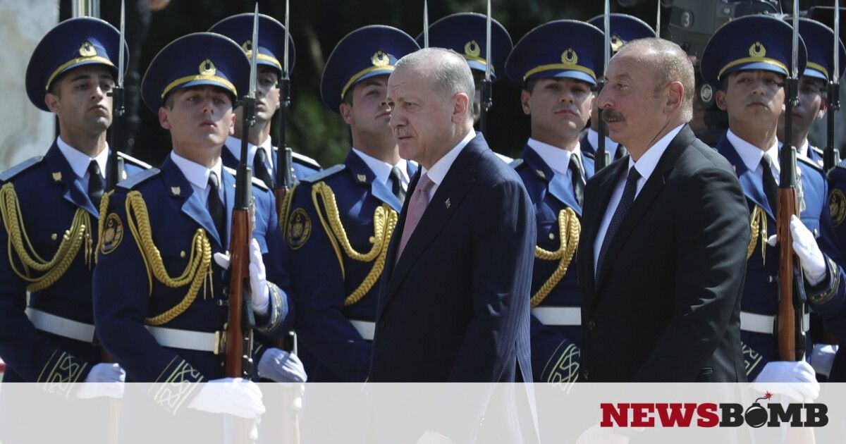 «Καμπανάκι» από το Κρεμλίνο για τα περί τουρκικής βάσης στο ...