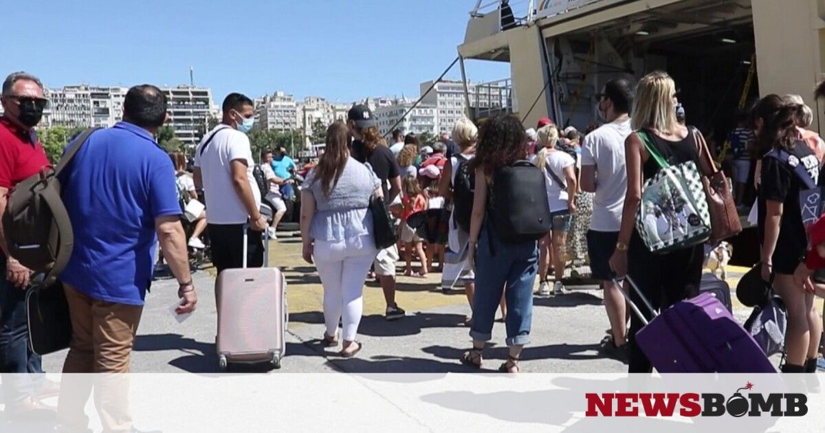 Μετακινήσεις: «Γεμίζουν» τα νησιά – Σπεύδουν να ταξιδέψουν πριν τα νέα ...