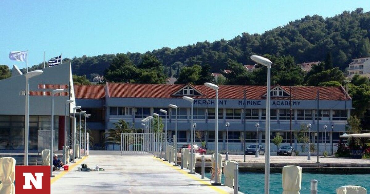 Εισβολή στην Ακαδημία Εμπορικού Ναυτικού στην Κεφαλονιά – Πυροβόλησε ο ...