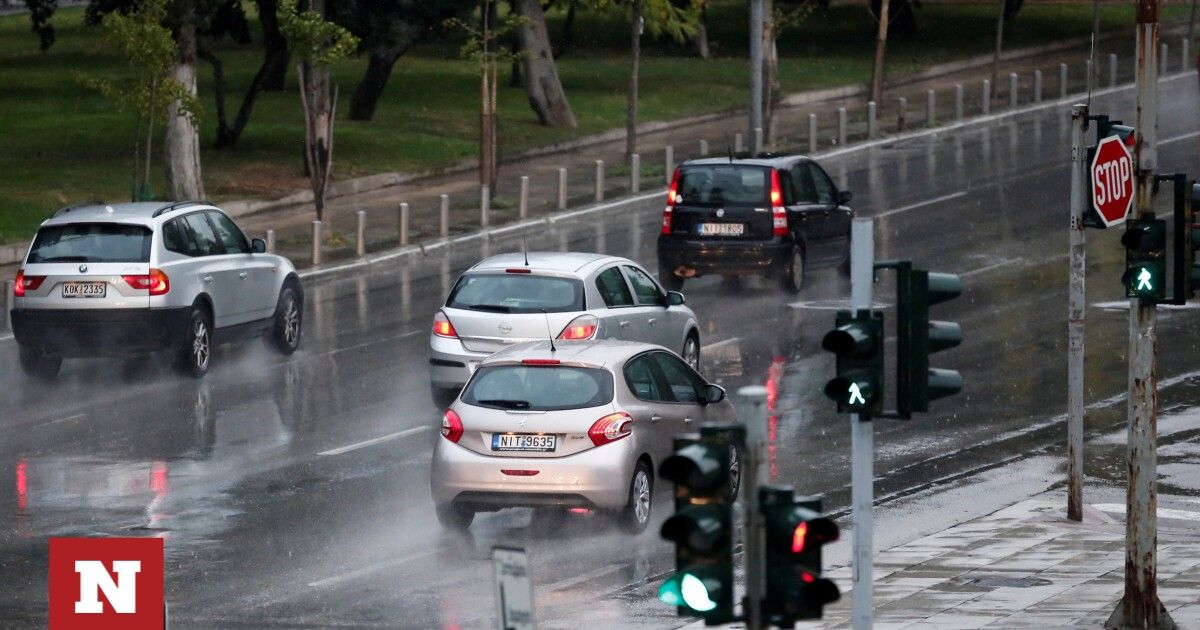 Κίνηση: Η σφοδρή βροχόπτωση έφερε χάος στους δρόμους της Αθήνας - Πού ...