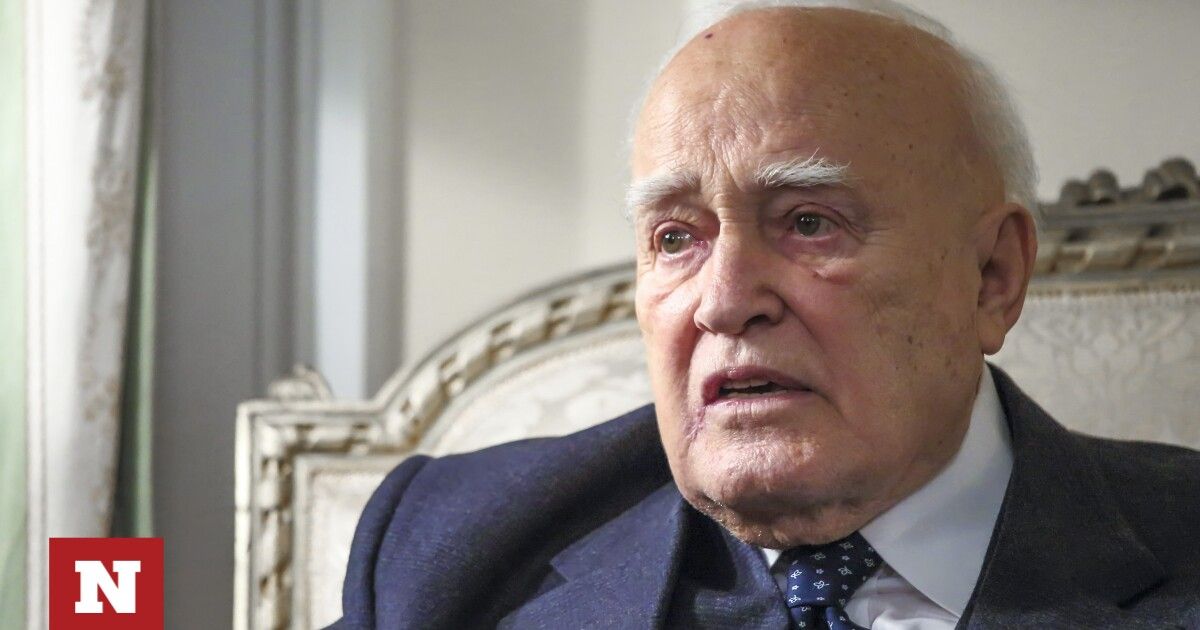 Με τιμές αρχηγού κράτους η κηδεία του Κάρολου Παπούλια - Τριήμερο ...