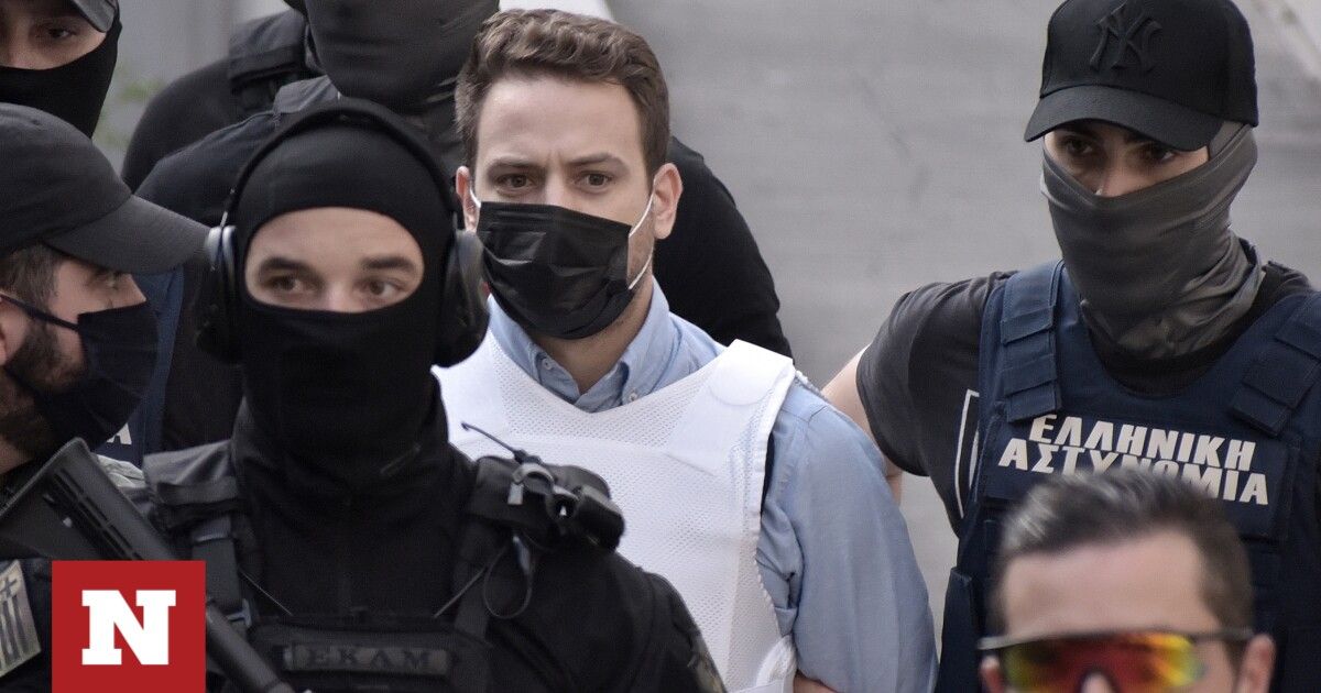 Γλυκά Νερά: Το σχόλιο του Μπάμπη Αναγνωστόπουλου για την Ρούλα ...
