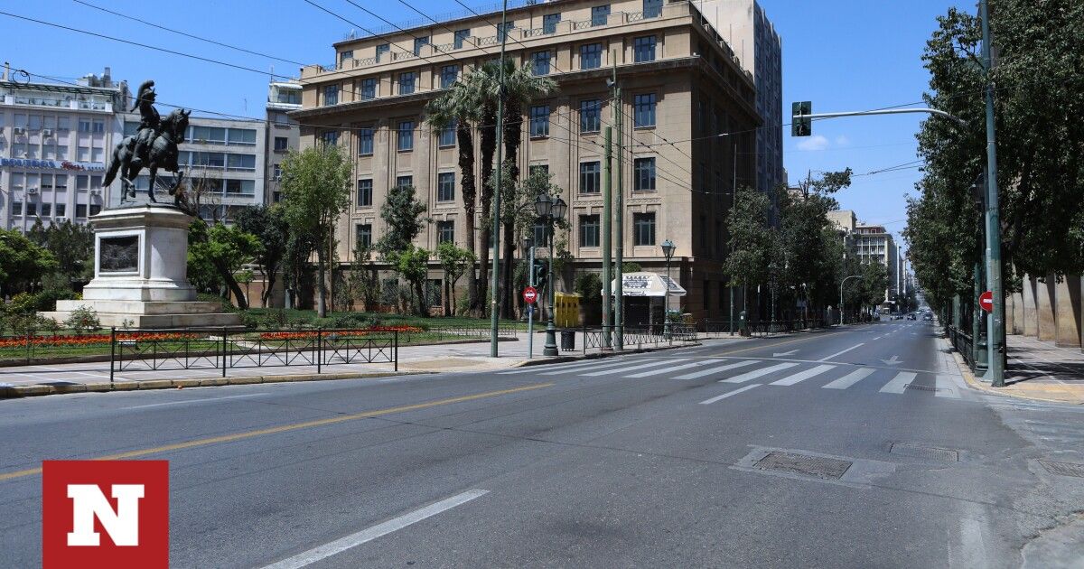 Άδεια η Αθήνα την Κυριακή του Πάσχα - Μοναδικές φωτογραφίες - Newsbomb