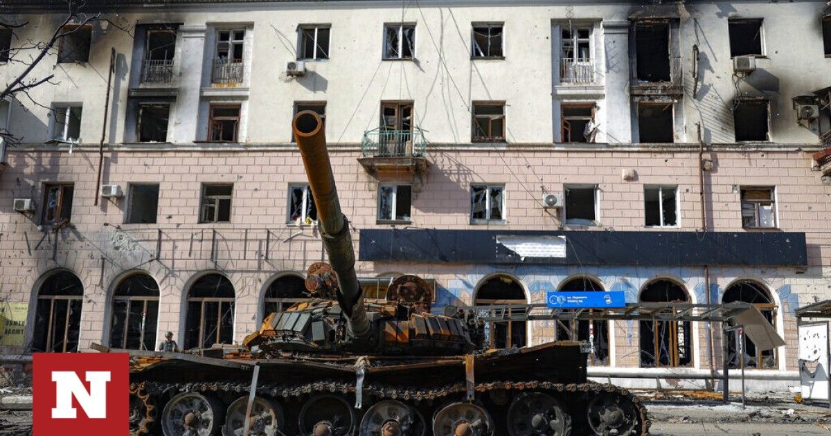 Πόλεμος στην Ουκρανία: Σφοδροί αεροπορικοί βομβαρδισμοί στην Μαριούπολη ...