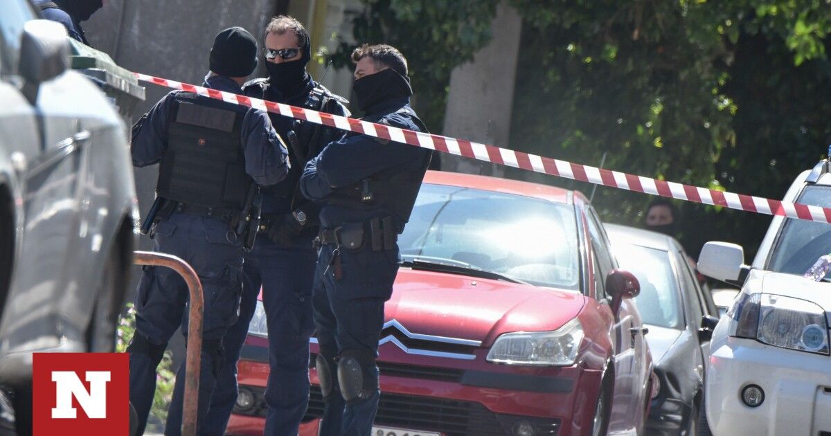 Η Αντιτρομοκρατική ανέλαβε την έρευνα για την έκρηξη στη ΔΟΥ Αμαρουσίου ...