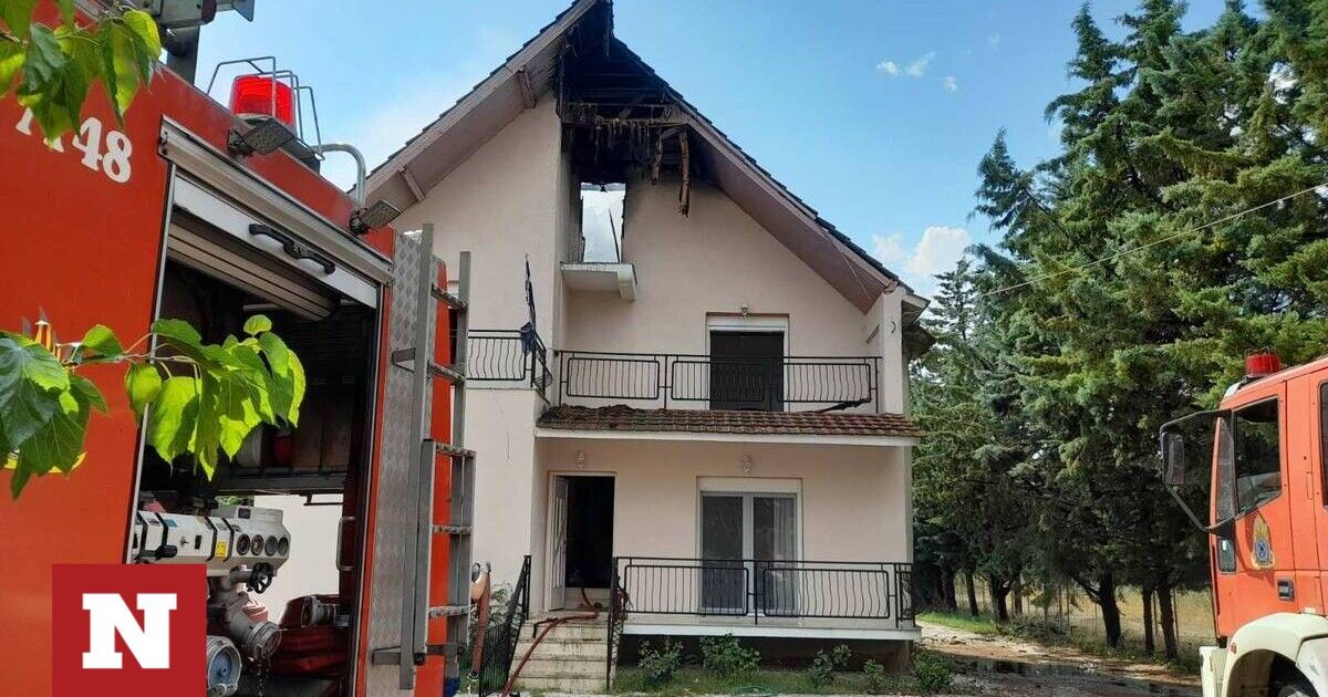 Κακοκαιρία στη Λάρισα: Κεραυνός έκανε τρύπα σε στέγη σπιτιού και ...