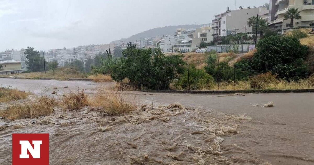 «Πνίγηκε» το Ρέθυμνο από την ισχυρή κακοκαιρία - Οι δρόμοι μετατράπηκαν ...