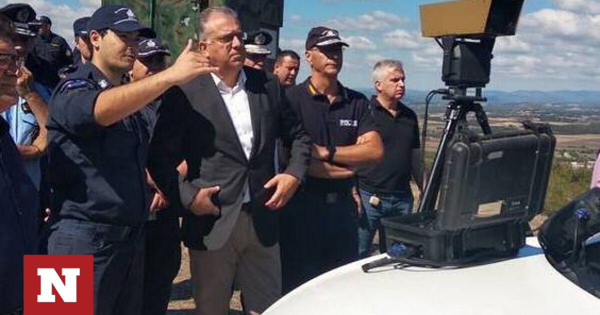 Στον Έβρο ο Θεοδωρικάκος: Πέντε θηριώδη τεθωρακισμένα και 250 προσλήψεις συνοριοφυλάκων - Newsbomb