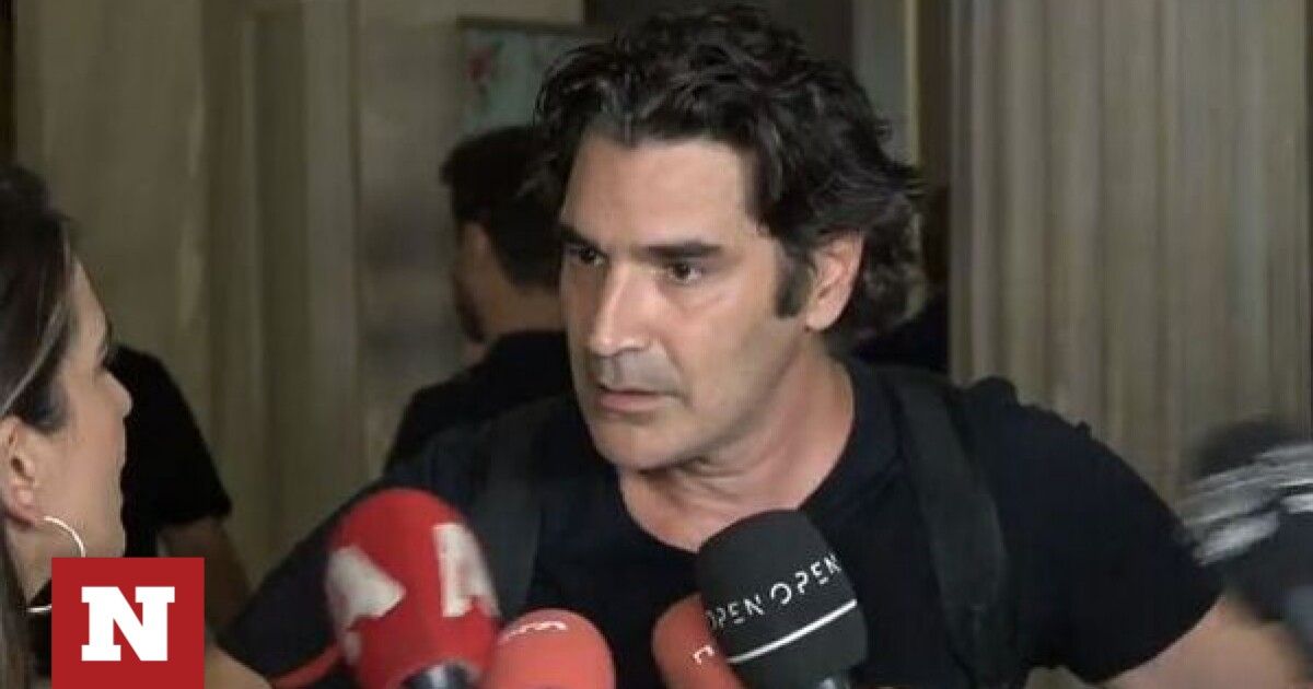 Χριστόφορος Παπακαλιάτης: Μαθαίνει ξαφνικά τον θάνατο του Καζάκου - «Τι ...