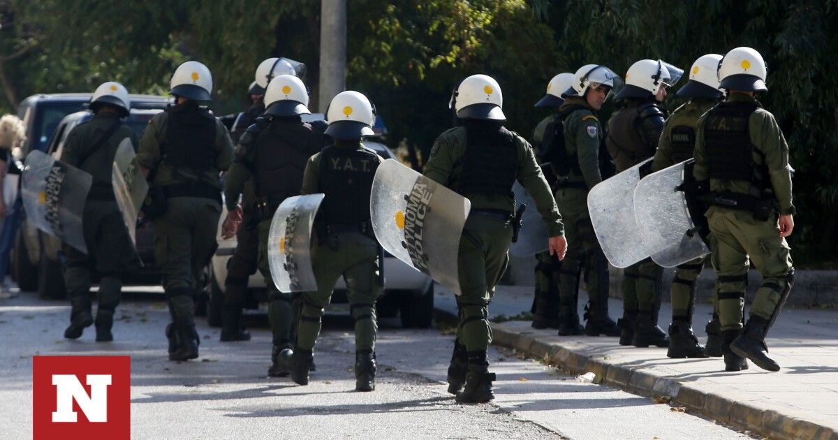Εξάρχεια: Επεισόδια αντιεξουσιαστών με την αστυνομία - 16 συλλήψεις ...