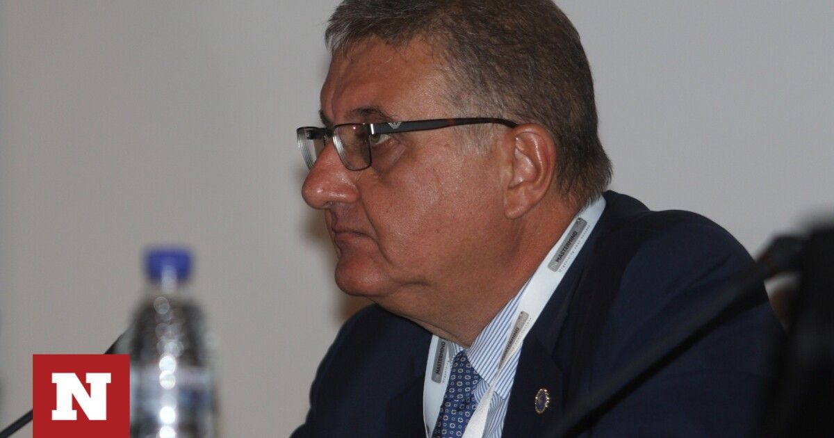 Ο Εξαδάκτυλος εκ νέου πρόεδρος στον Πανελλήνιο Ιατρικό Σύλλογο - Newsbomb