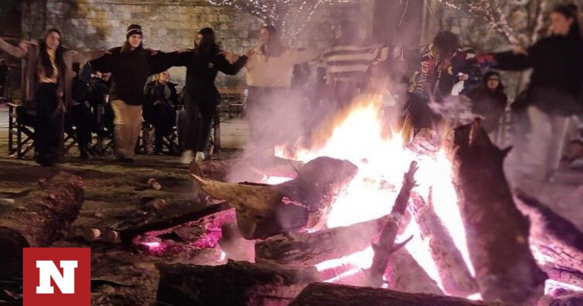 Γκούρα Κορινθίας: Με πλήθος κόσμου αναβίωσε το έθιμο Γουρουνοκαβγάδες ...