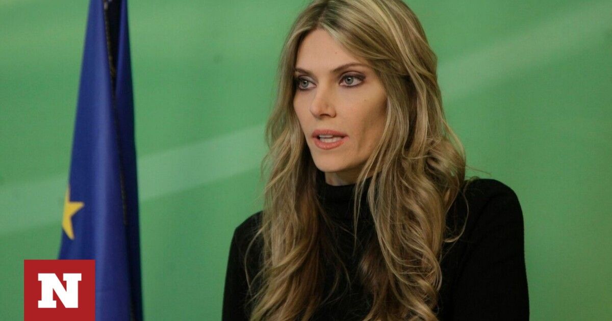 Δημητρακόπουλος για Εύα Καϊλή: «Δεν της έδιναν ούτε πανί να πλυθεί ...