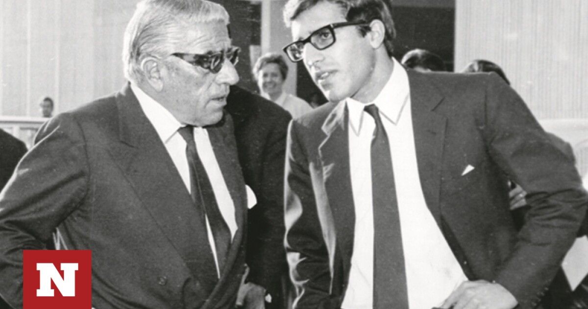 Σπάνιο βίντεο ντοκουμέντο: Η στιγμή που ο Ωνάσης ανακοινώνει τον θάνατο ...