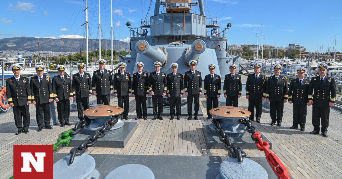 Στο Θωρηκτό «Αβέρωφ» η πρώτη επίσημη συνεδρίαση του Ανώτατου Ναυτικού ...