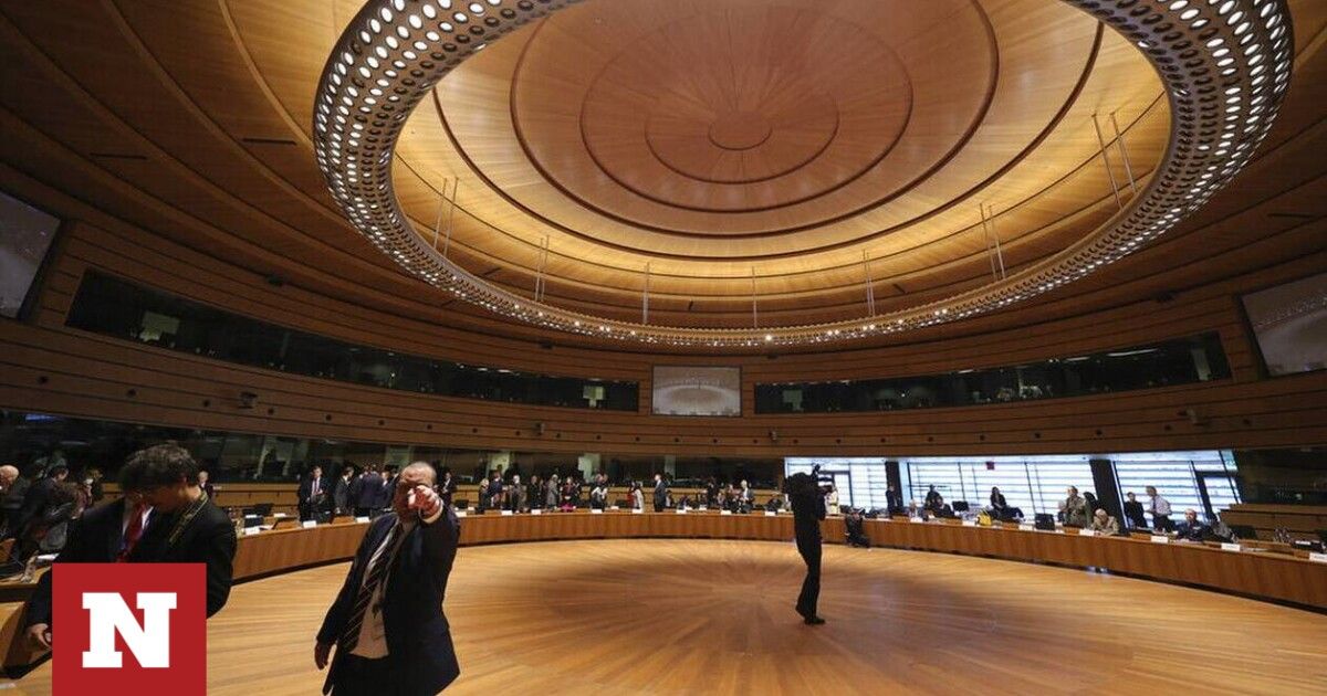 Η ΕΕ θα στηρίξει την Ουκρανία με 1 εκατομμύριο βλήματα πυροβολικού και ...