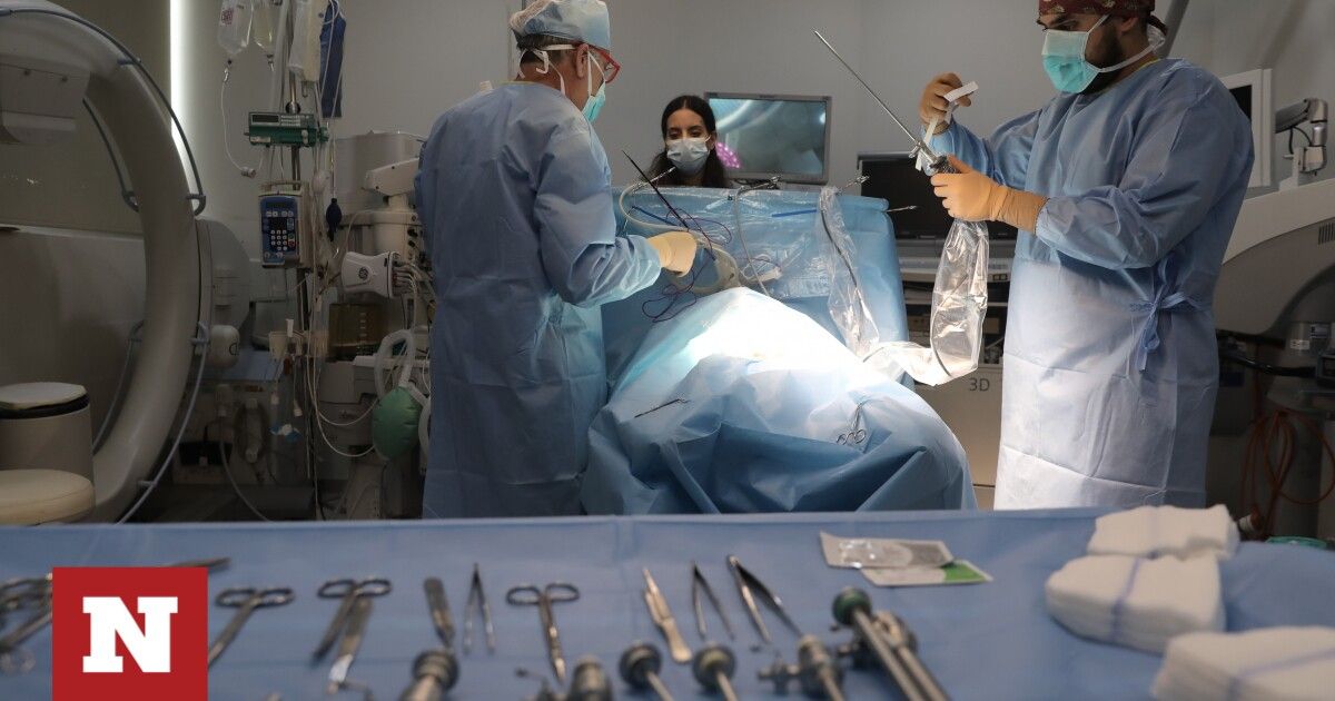Απίστευτο: 18χρονη κατάπιε κινητό μετά από καυγά με τον αδερφό της ...