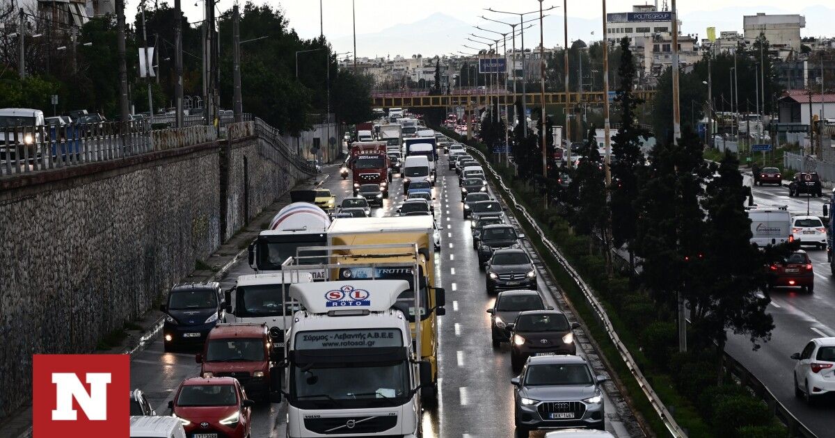 Κίνηση: Στο «κόκκινο» ο Κηφισός λόγω ακινητοποιημένων οχημάτων - Με ...