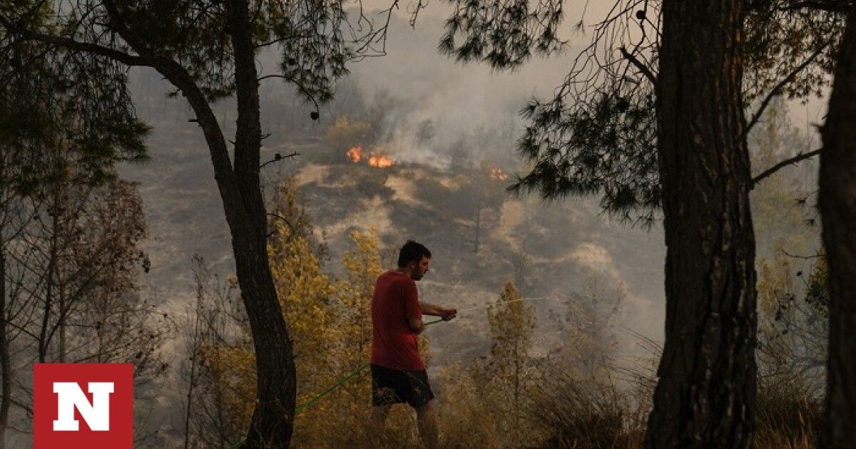Φωτιά στη Ρόδο: Ομάδες περιφρούρησης σε όλα τα χωριά - Διαψεύδονται τα ...