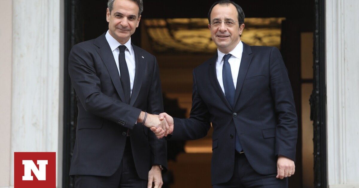 Στην Κύπρο σήμερα ο πρωθυπουργός - Newsbomb