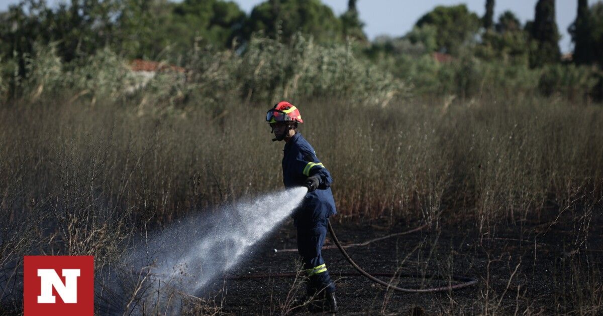 Οριοθετήθηκε η πυρκαγιά στη Νέα Πέραμο - Ανοιχτή η εθνική οδός προς ...