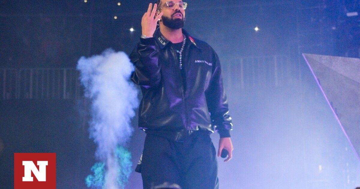 Ο Drake δείχνει την τεράστια συλλογή του από σουτιέν - Τα πετάνε οι ...