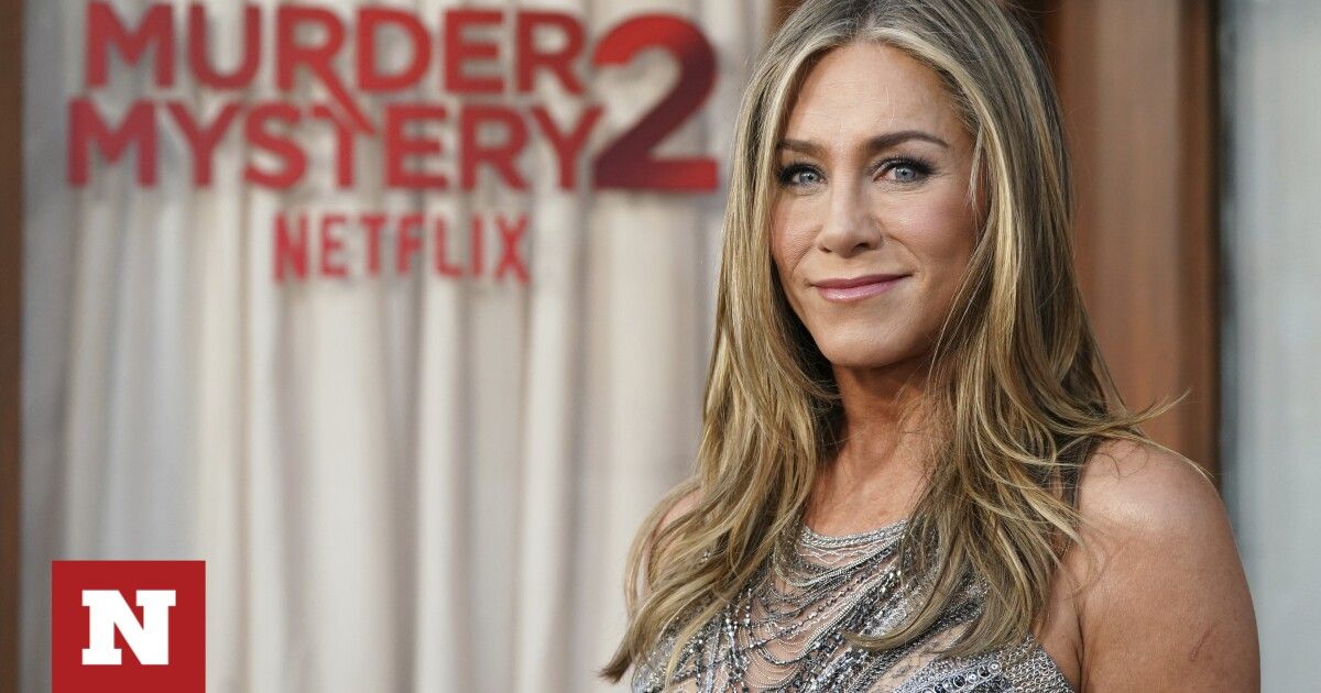 Τζένιφερ Άνιστον: Μας δείχνει όλες τις φάσεις από τις οποίες έχουν περάσει τα μαλλιά της τώρα ...