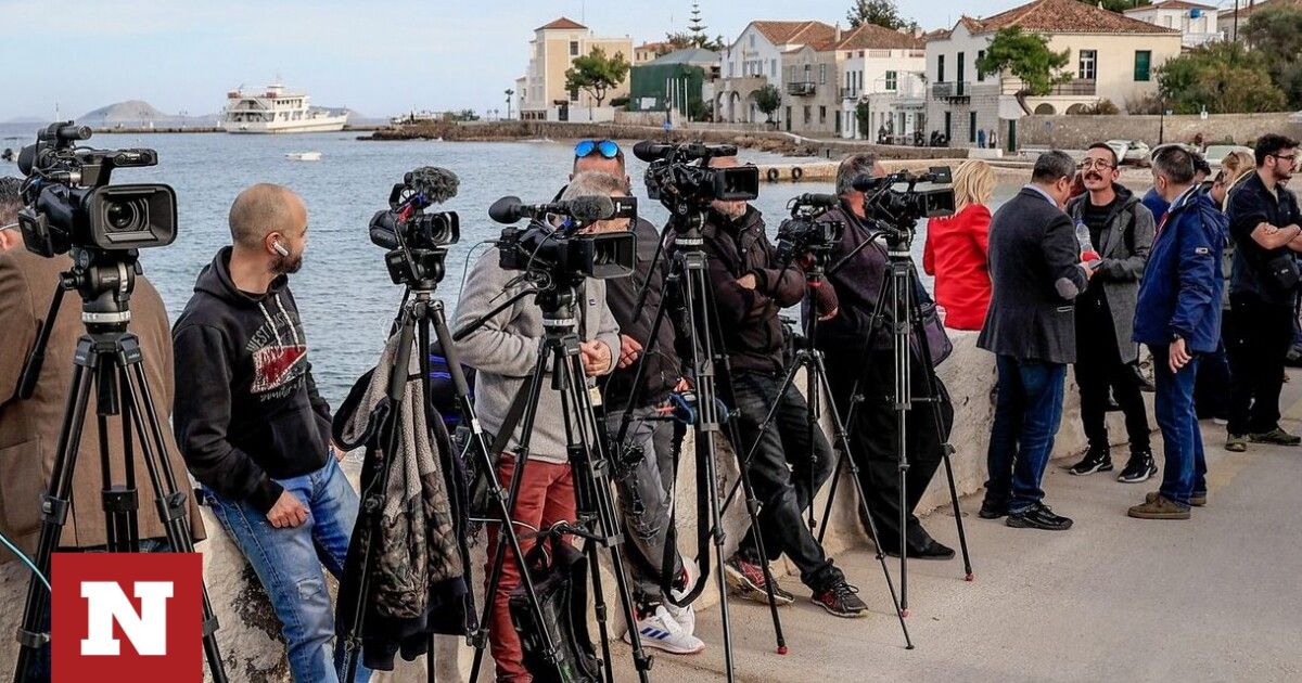 Οι βουλευτές του ΣΥΡΙΖΑ στο σπίτι Κασσελάκη: Ποιοι έφτασαν σήμερα ...