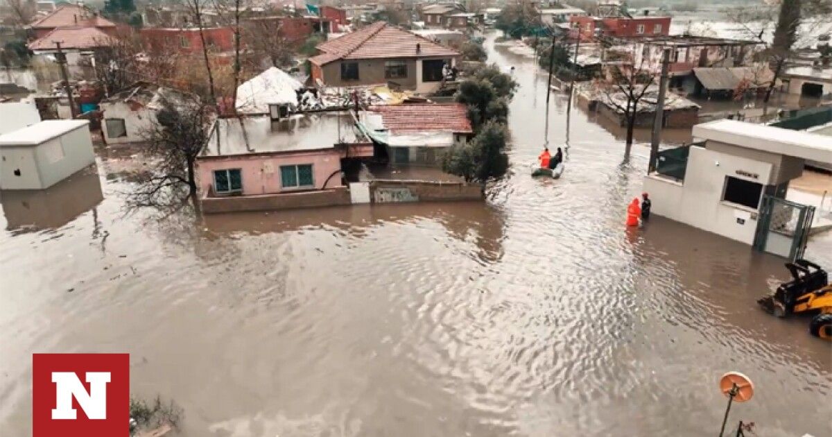 Αττάλεια: Μεγάλες πλημμύρες στην παραθαλάσσια πόλη - Εικόνες ...
