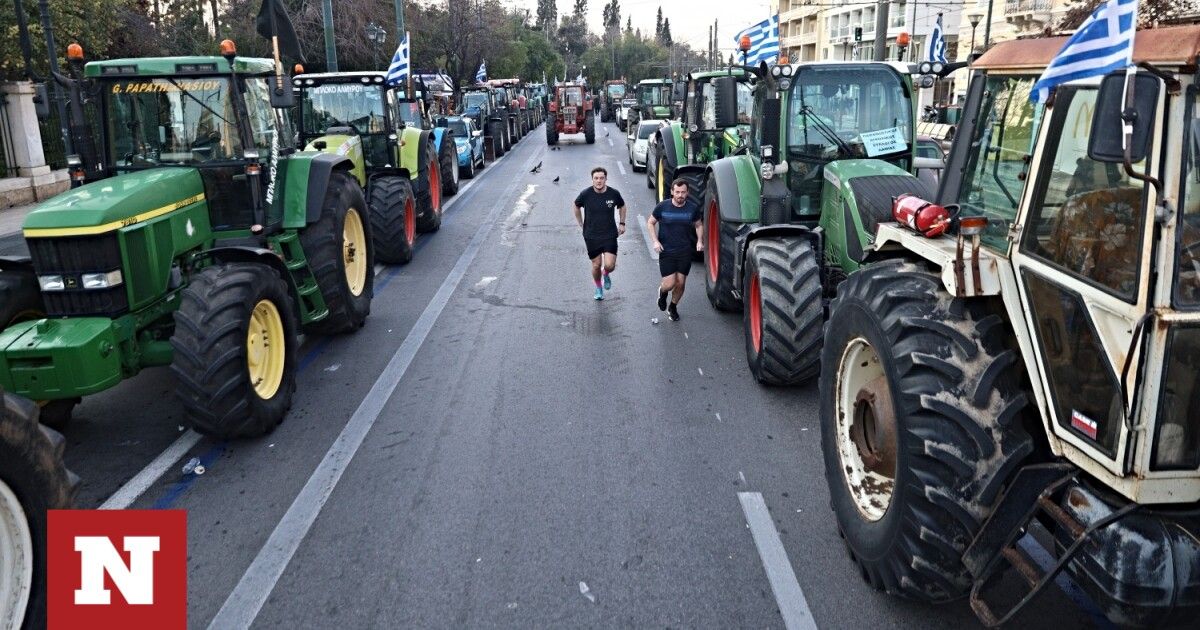 Αγρότες: Τα τρακτέρ έφυγαν από την Αθήνα με προορισμό τα μπλόκα ...