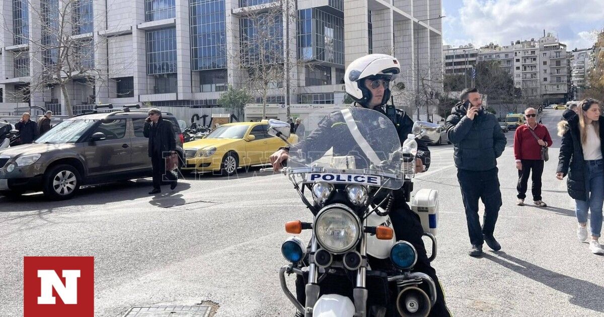 Φάρσα το τηλεφώνημα για βόμβα στο Πρωτοδικείο Αθηνών - Newsbomb