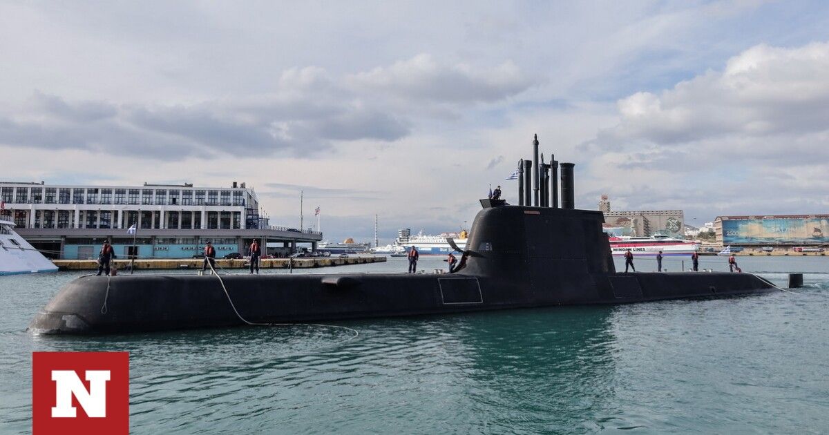 Εορτασμός 25ης Μαρτίου: Ανοικτά για το κοινό δύο πλοία του Πολεμικού ...