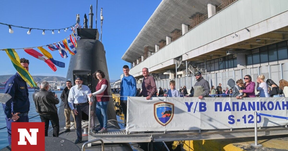 25η Μαρτίου: Πλήθος κόσμου επισκέφτηκε τα πλοία του Πολεμικού Ναυτικού ...