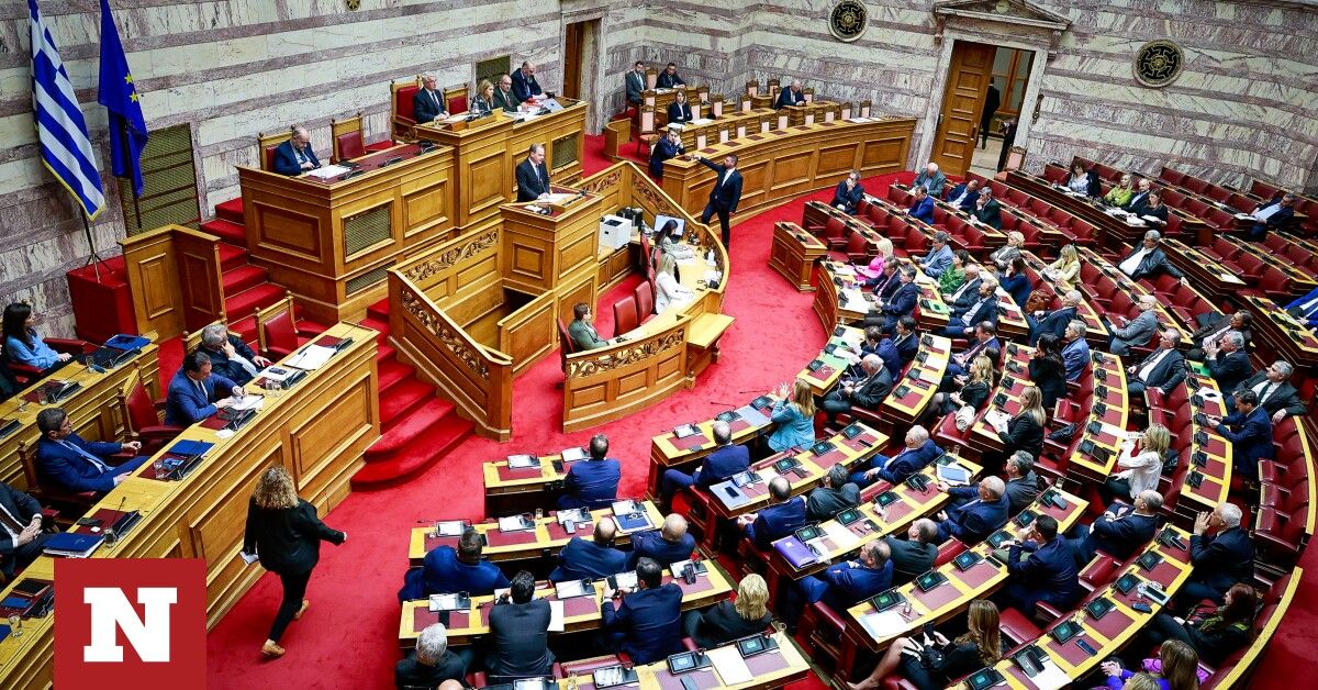 LIVE BLOG: «Σκοτωμός» στη Βουλή, άνοιξε τον ασκό του Αιόλου η ομιλία ...