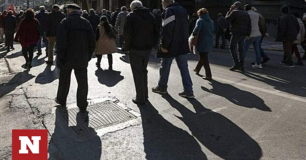 Συντάξεις: Αυξήσεις από 100 έως 218 ευρώ - Ποιοι οι δικαιούχοι - Newsbomb