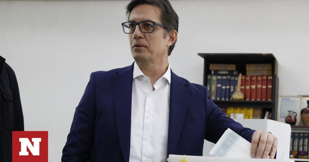 Σκόπια: Ο πρόεδρος Πενταρόφσκι παραδέχτηκε την ήττα του στο δεύτερο ...