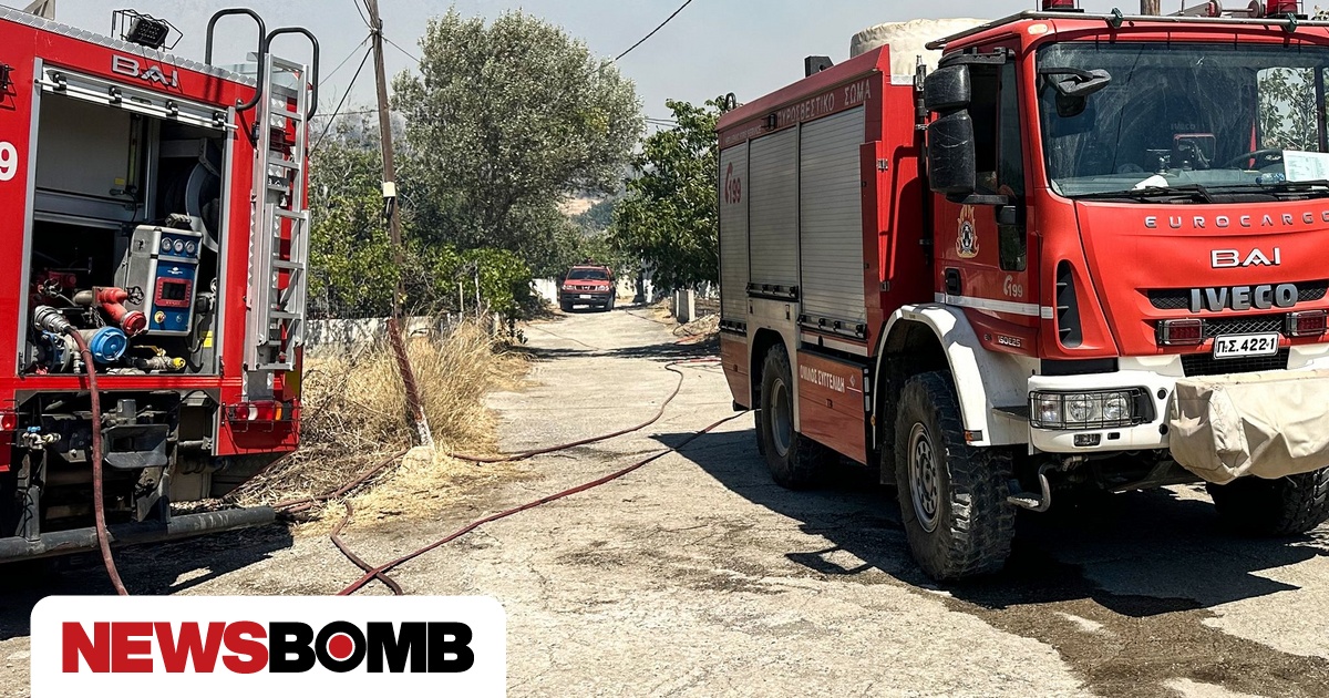 Φωτιά σε εργοστάσιο στον Άγιο Κοσμά Κορινθίας - Ήχησε το 112 - Newsbomb