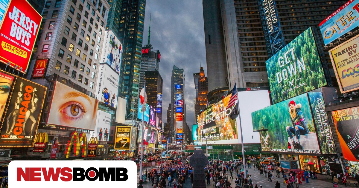 Νέα Υόρκη: Άνδρας έβαλε φωτιά σε άνθρωπο στην πλατεία Times Square - Αναζητείται ο δράστης ...