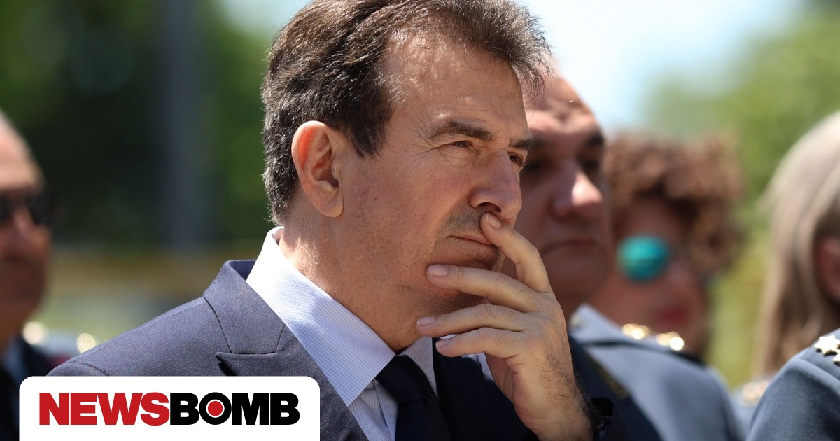 Χρυσοχοϊδης για όπλα: «Παραείναι χαλαρή η νομοθεσία» - Προανήγγειλε ...