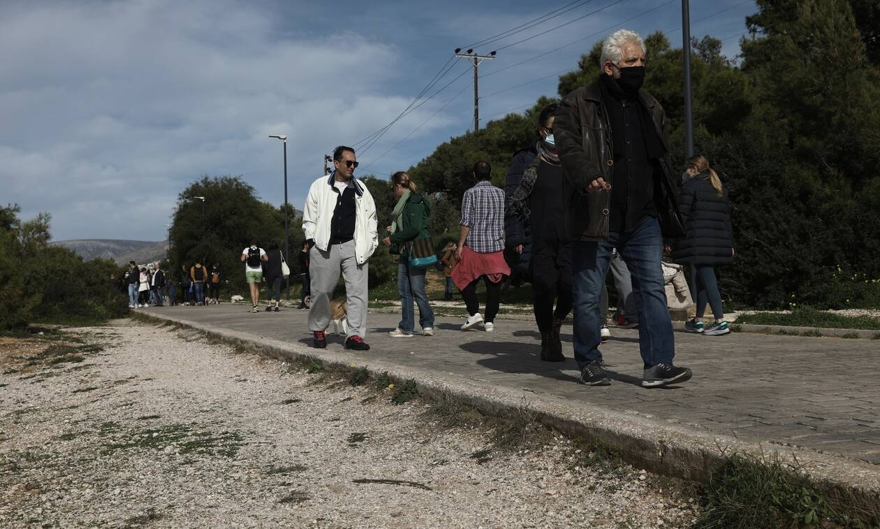 Lockdown: Ποιες περιοχές μπαίνουν στο βαθύ «κόκκινο» - Τα μέτρα που ...