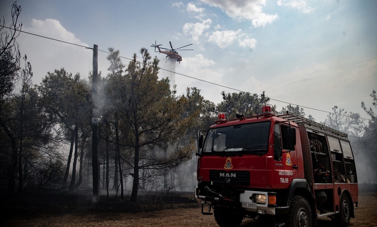 Θεσσαλονίκη: Πατέρας δύο παιδιών ο πυροσβέστης που πέθανε την ώρα του ...