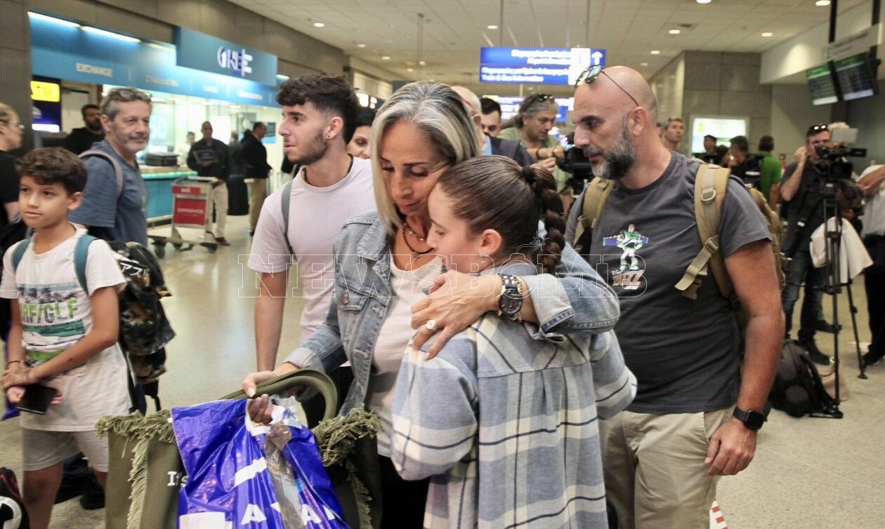Συγκλονίζουν οι μαρτυρίες των 90 Ελλήνων που επέστρεψαν από το Ισραήλ ...