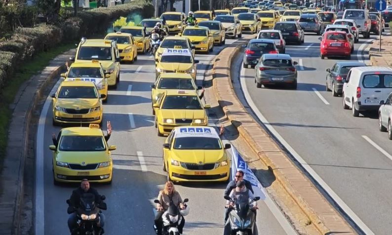Attica taxi drivers announce 24-hour strike on Wednesday - Newsbomb