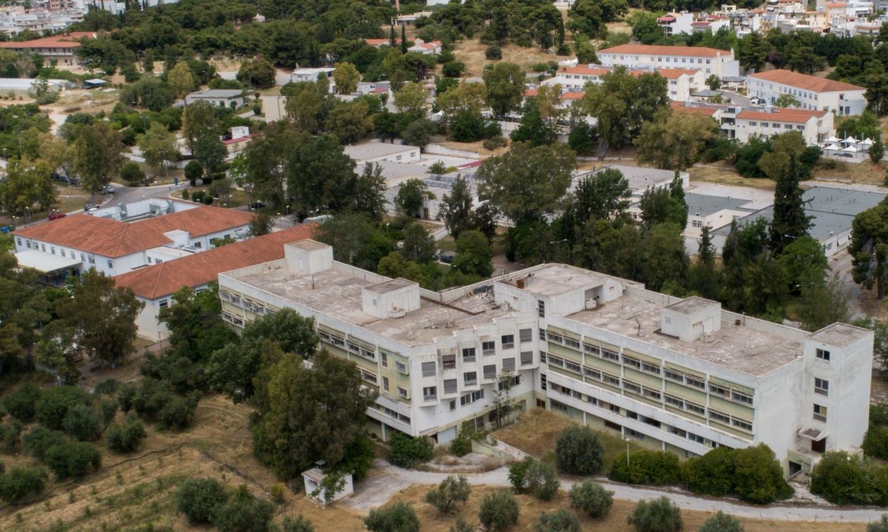 Δαφνί - Συγκλονίζει η αδελφή του δράστη: «Ζητάω συγγνώμη, είναι ...